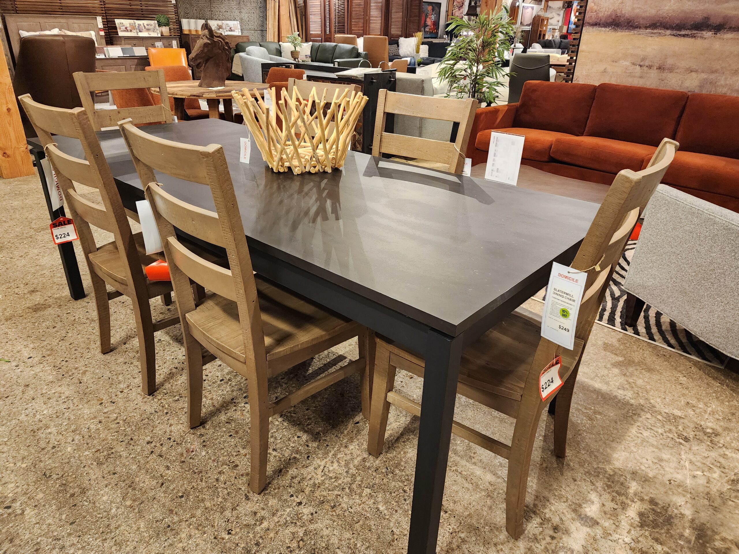 Zenith Dining Table | Domicile Furniture
